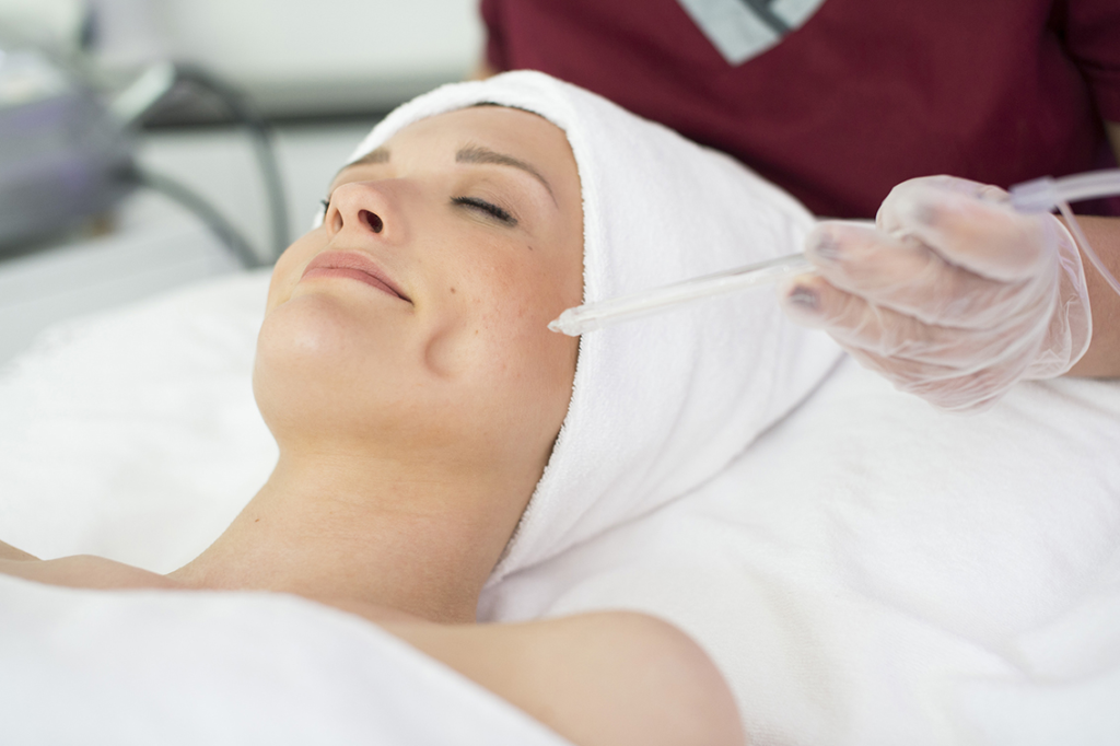 Jet Peel | Ideal Body Clinic